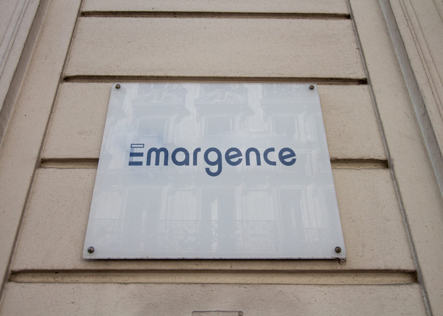 Qui sommes-nous ? Découvrez le Groupe EMARGENCE